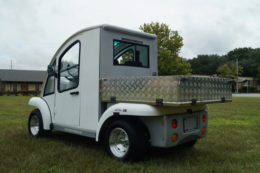 2-Seater Street Legal Utility Vehicle w/ Standard Hard Door | Moto ...