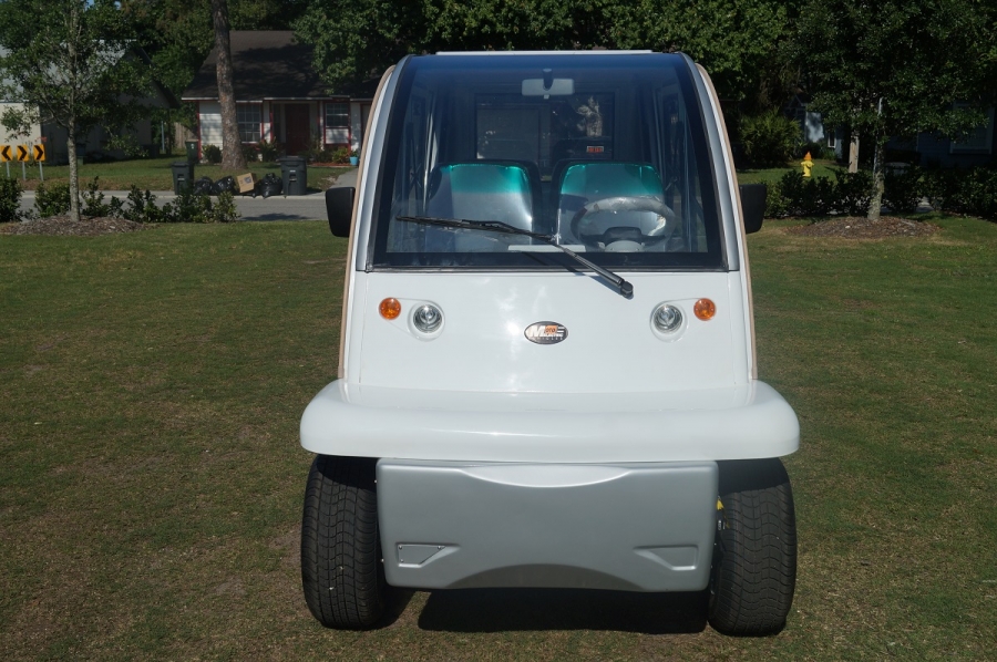 Golf Cart with Doors - 4 Doors, Electric, Street-Legal | Moto Electric ...