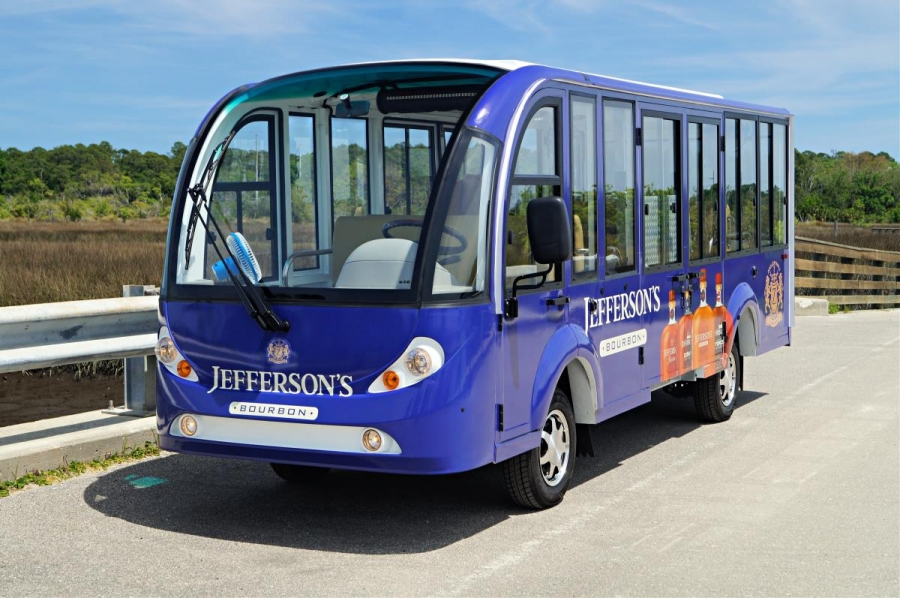 15 Passenger Shuttle Bus with Wheelchair Lift | Moto Electric Vehicles